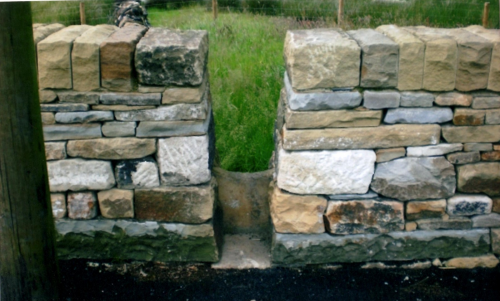 Features « Drystone Wallers